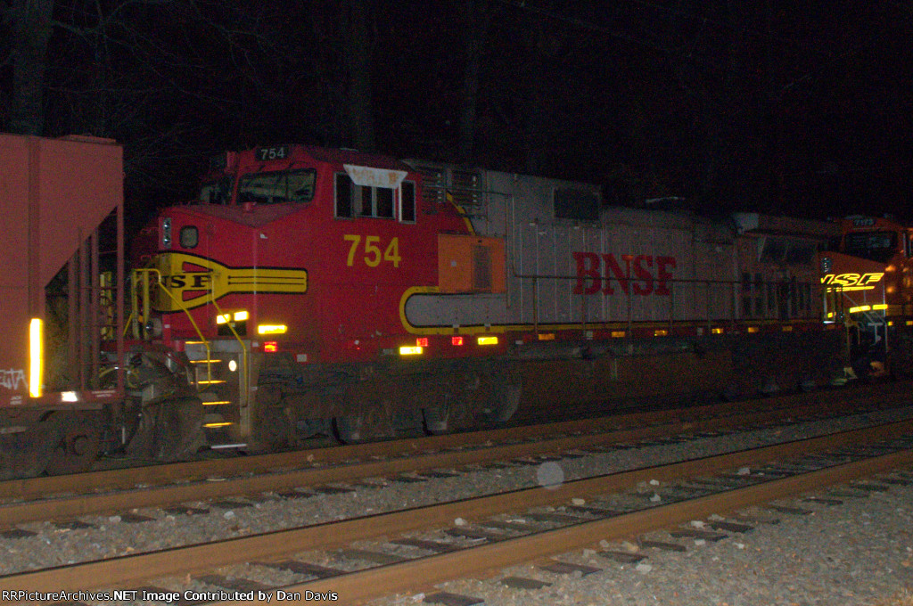 BNSF C44-9W 754 trails on K042-28